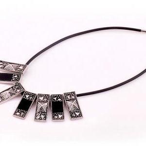 Mayan Aztec Pendants Necklace (2 Colors!) on Luulla