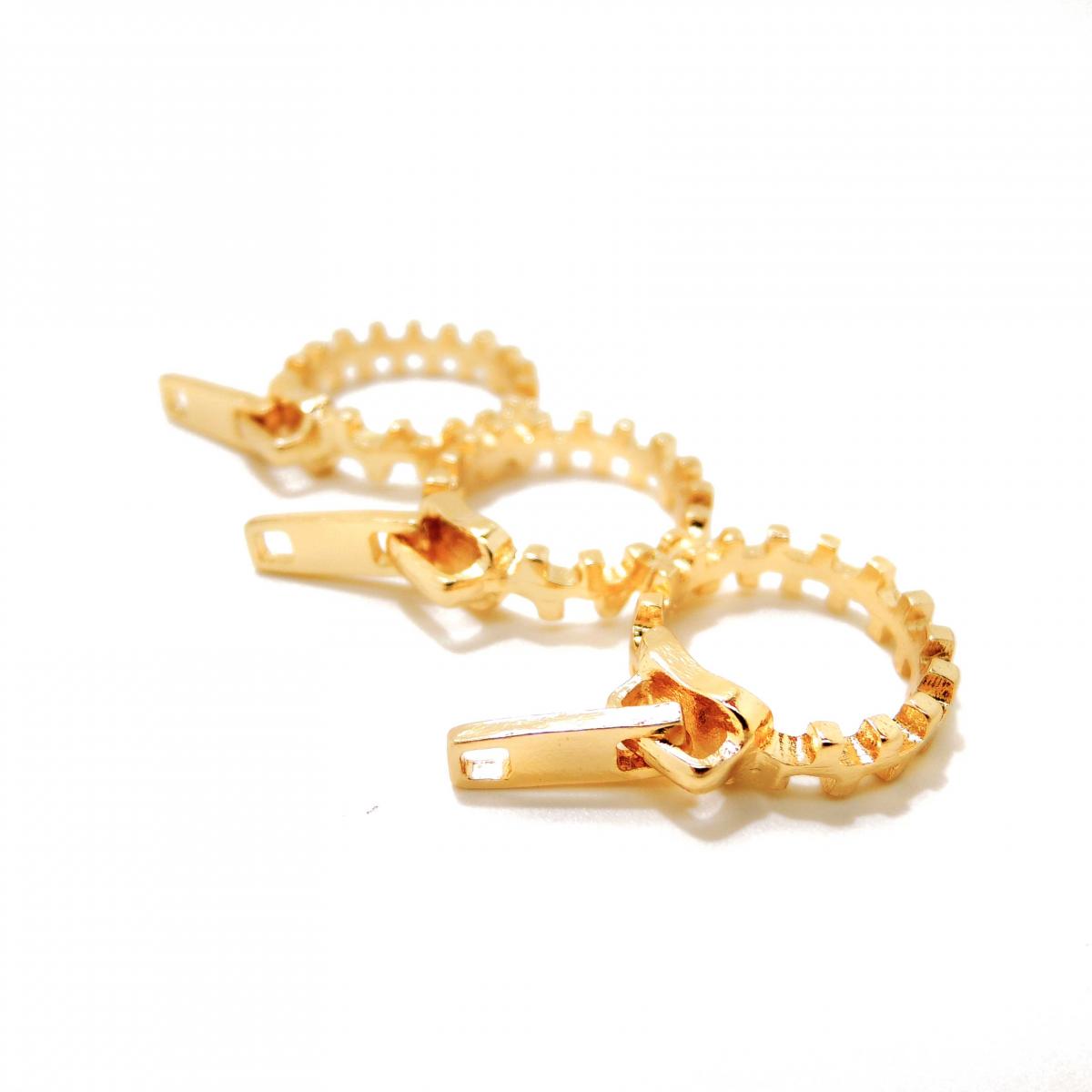 Triple Finger Zipper Ring on Luulla