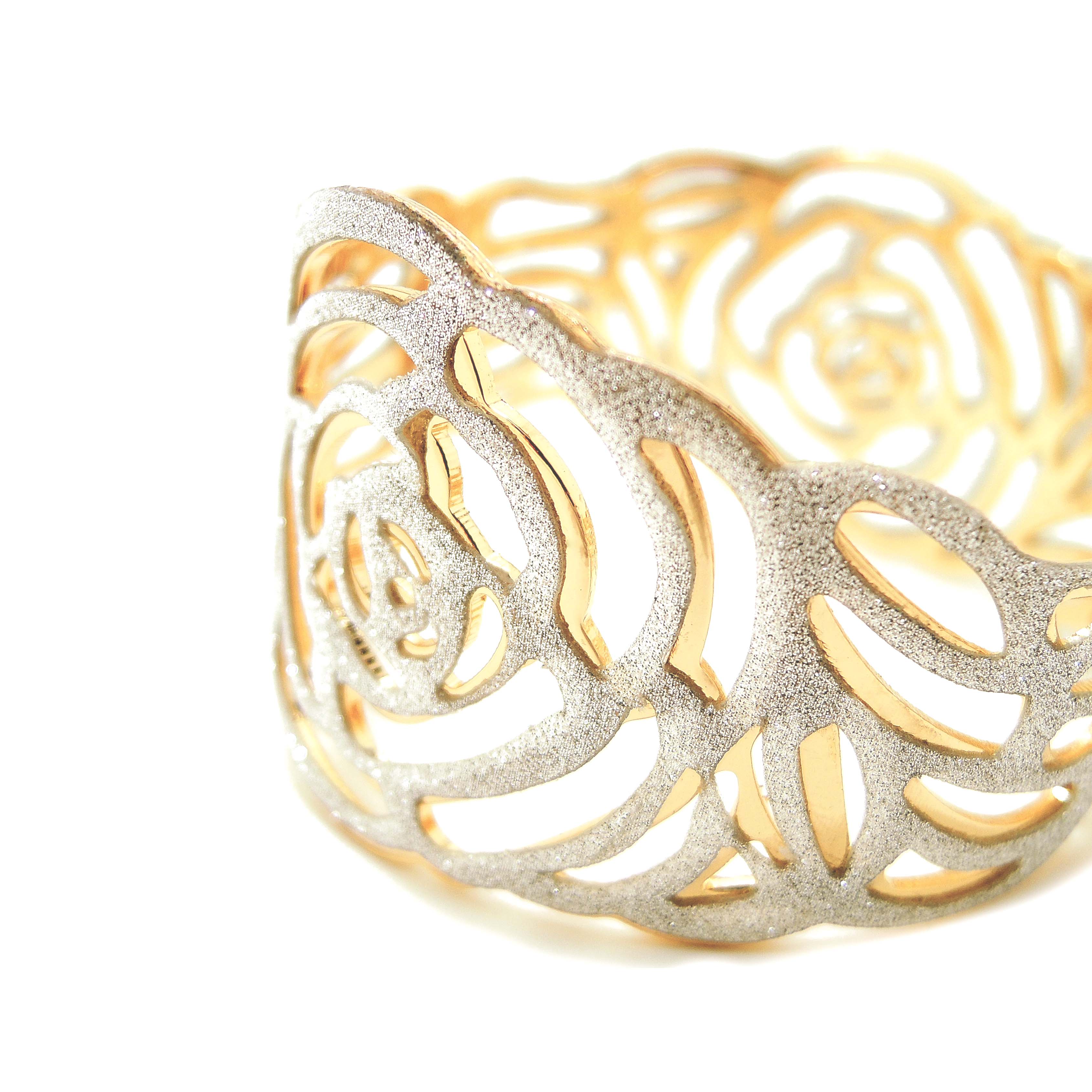 Glittering Rose Bangle (2 Colors!) on Luulla